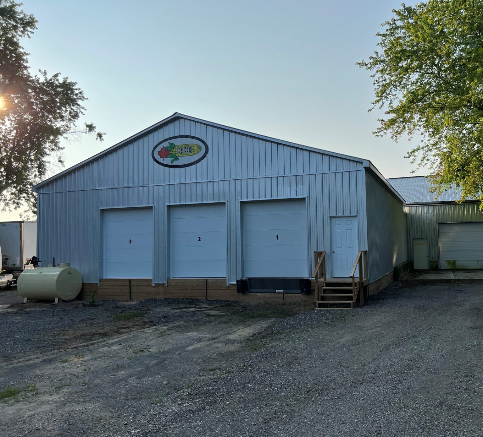 Contact - De Dell Seeds